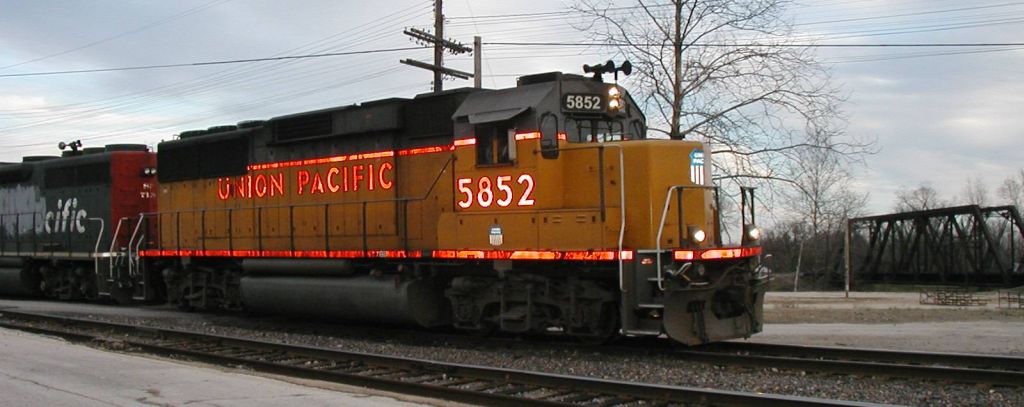 UP 5852